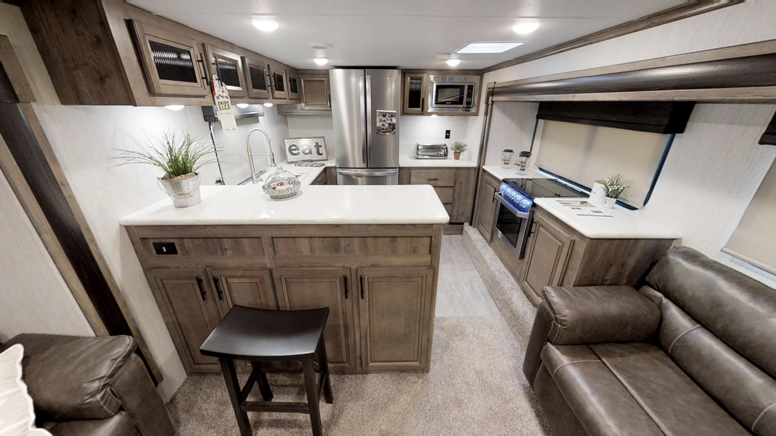 2019 Vengeance Touring Edition 385FK13 - DSO Floorplan - Forest River RV