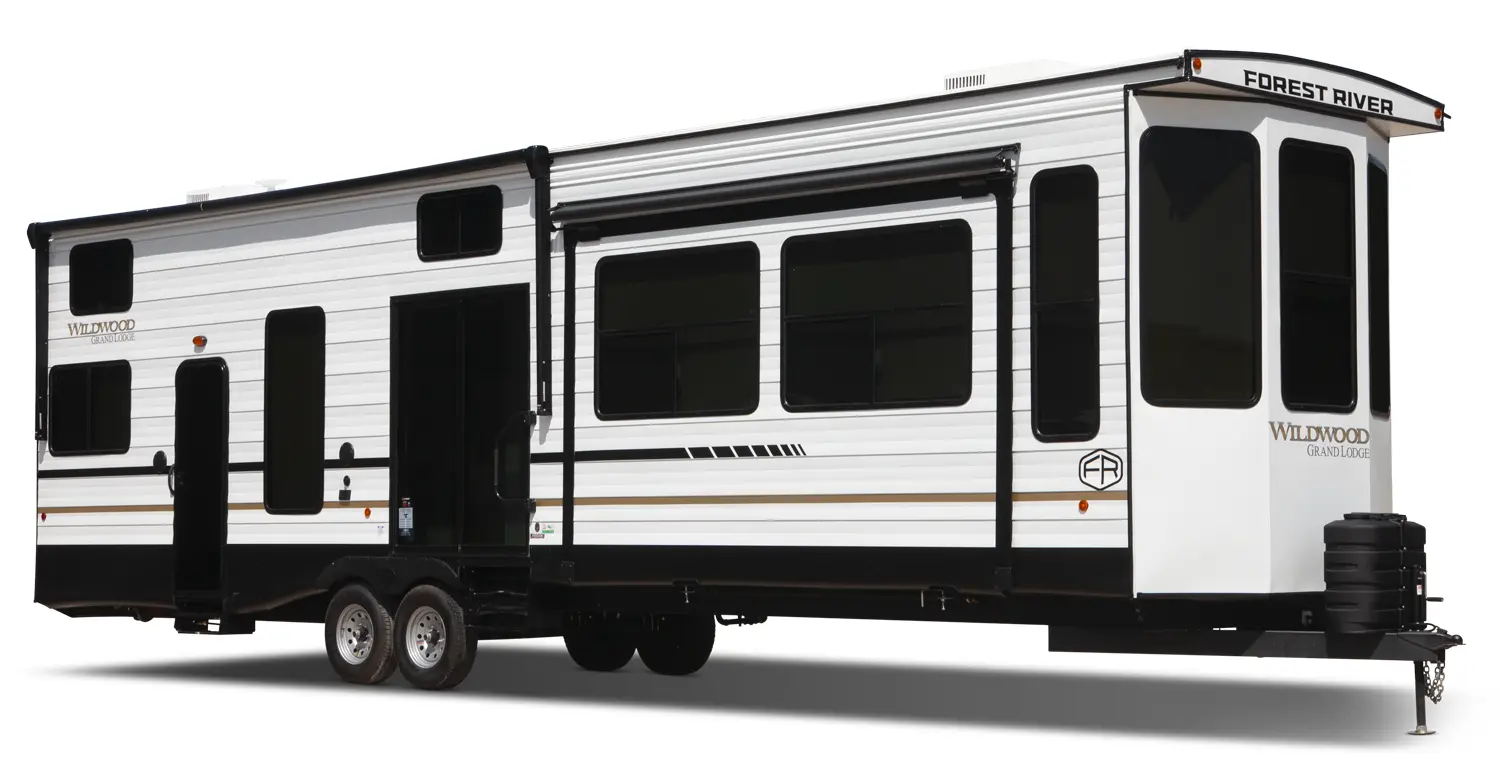 Wildwood Lodge Destination Trailers - Forest River RV
