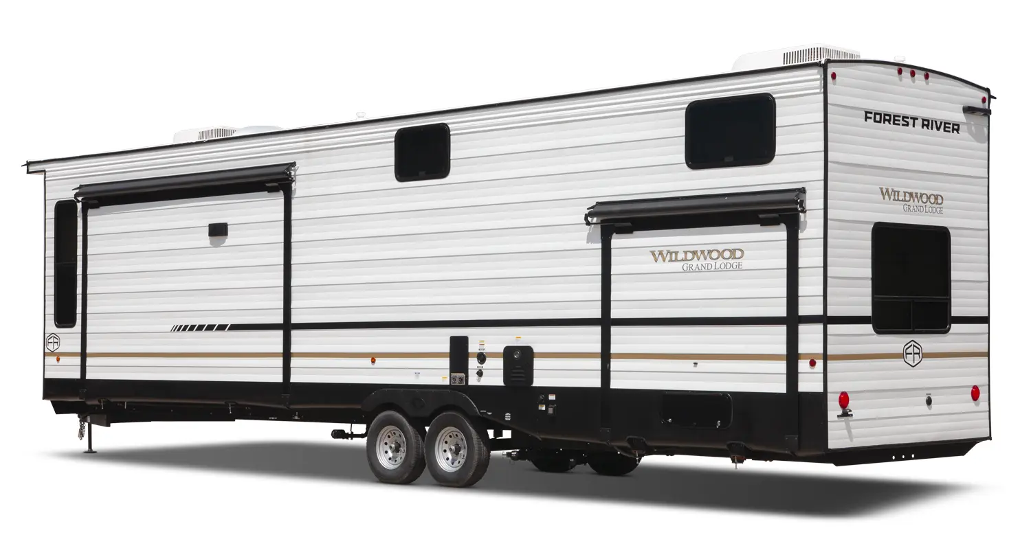 Wildwood Lodge Destination Trailers - Forest River RV
