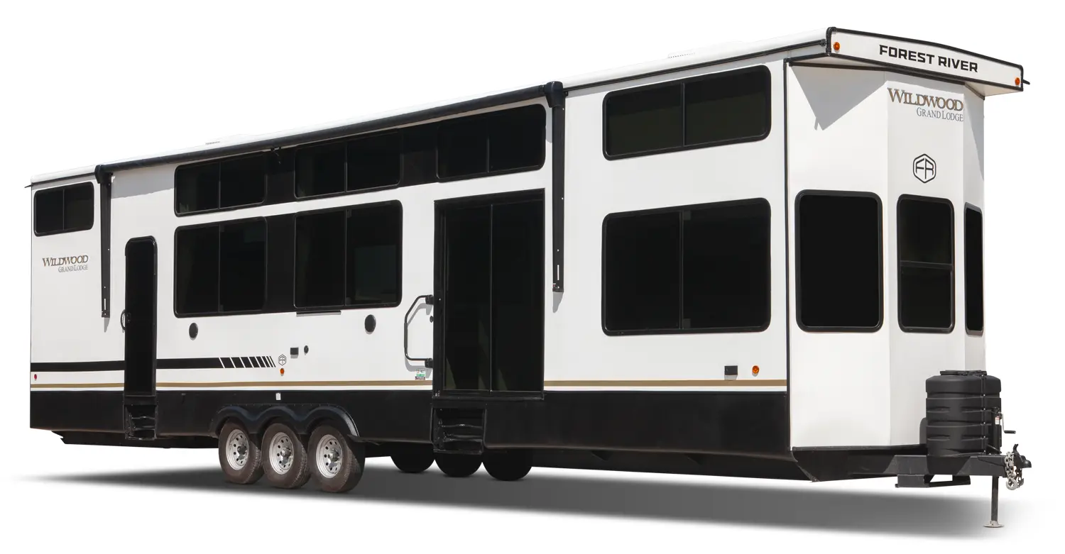 Wildwood Lodge Destination Trailers - Forest River RV