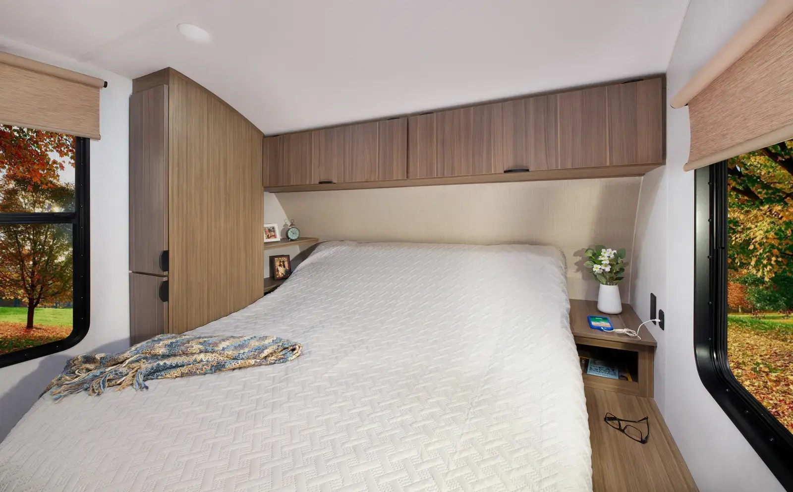 Salem Cruise Lite Travel Trailers - Forest River RV