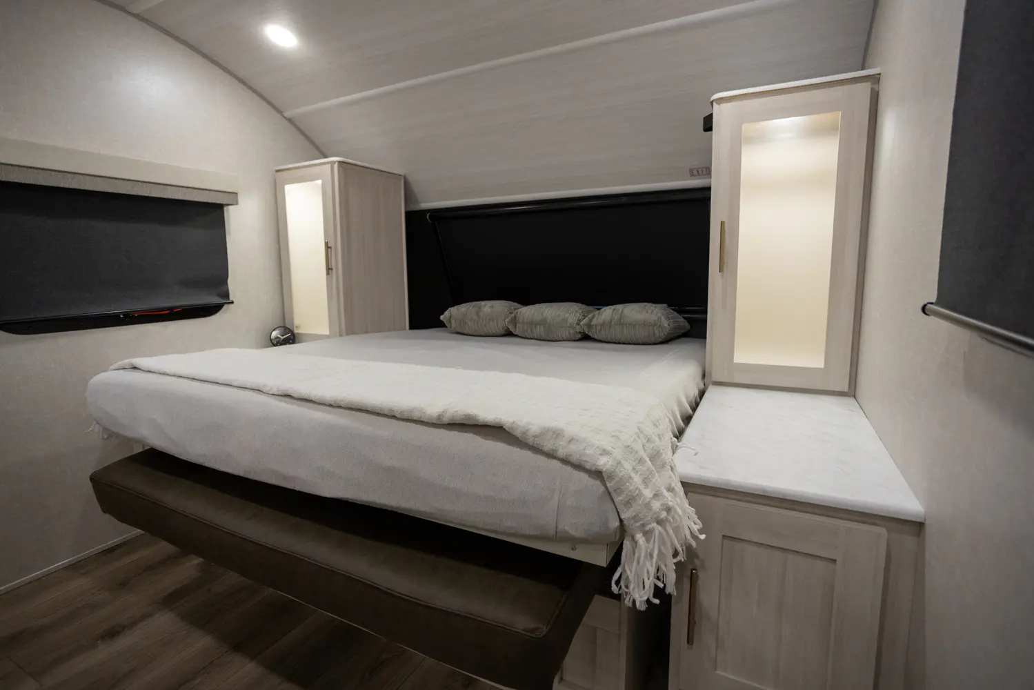 2025 r-pod West Coast RP-197 Floorplan - Forest River RV