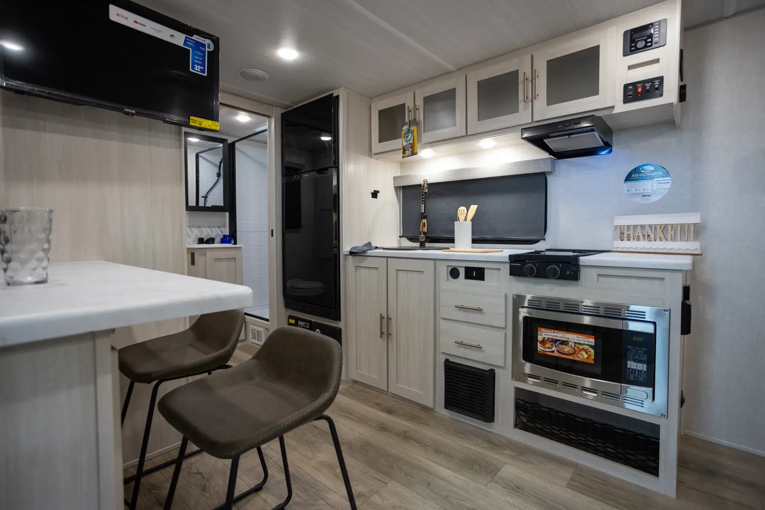 2025 r-pod West Coast RP-197 Floorplan - Forest River RV