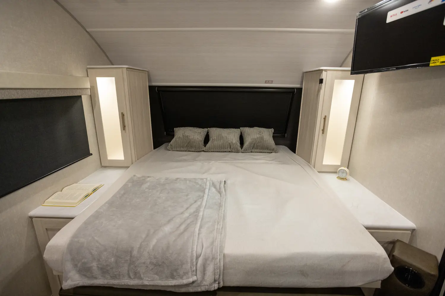 2025 r-pod West Coast RP-203 Floorplan - Forest River RV