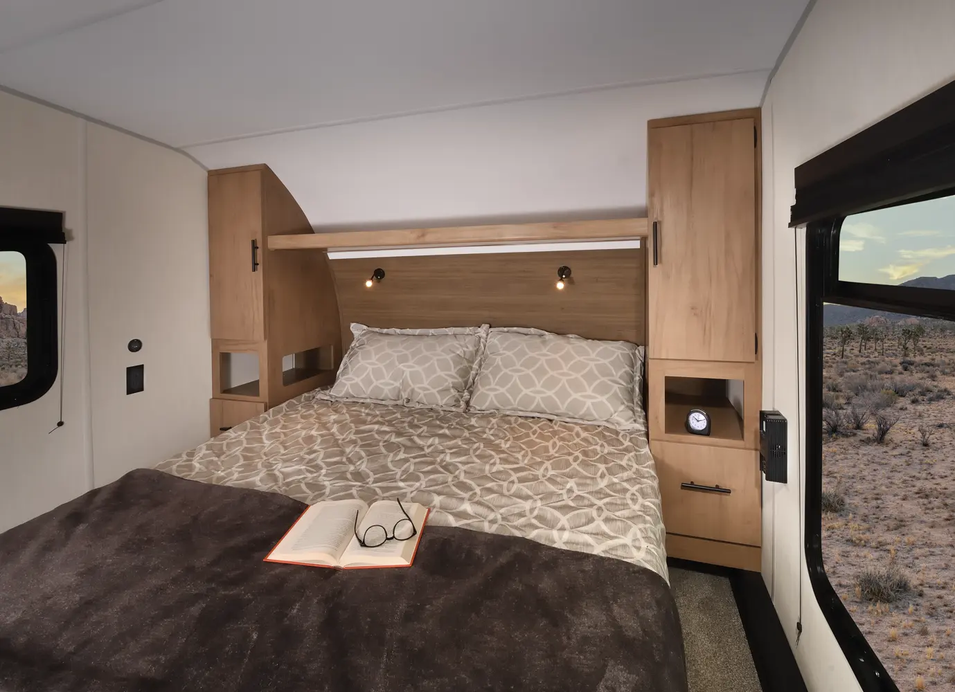 Cherokee Wolf Den Travel Trailers - Forest River RV