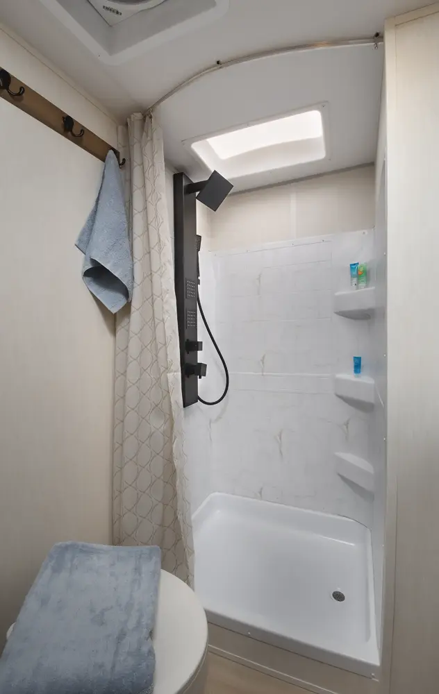 Cherokee Wolf Den Travel Trailers - Forest River RV