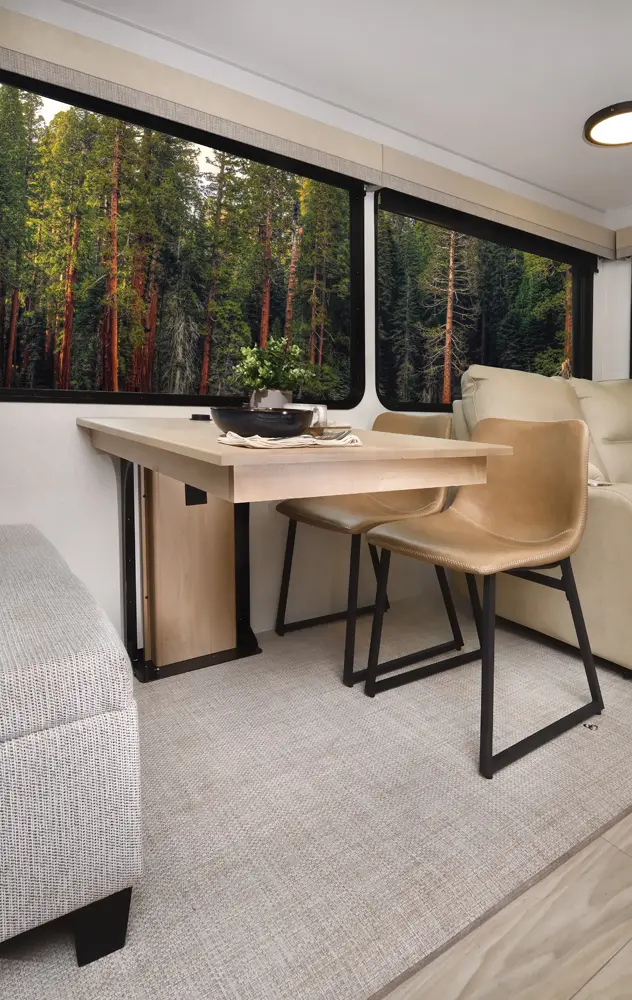 Sandpiper Fifth Wheels - Forest River RV