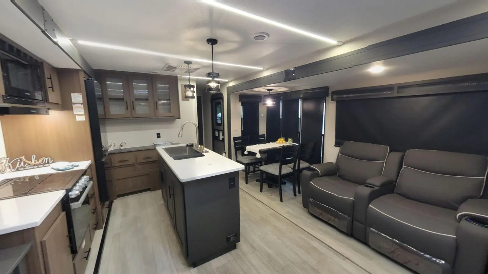 Wildcat Travel Trailers - Forest River RV