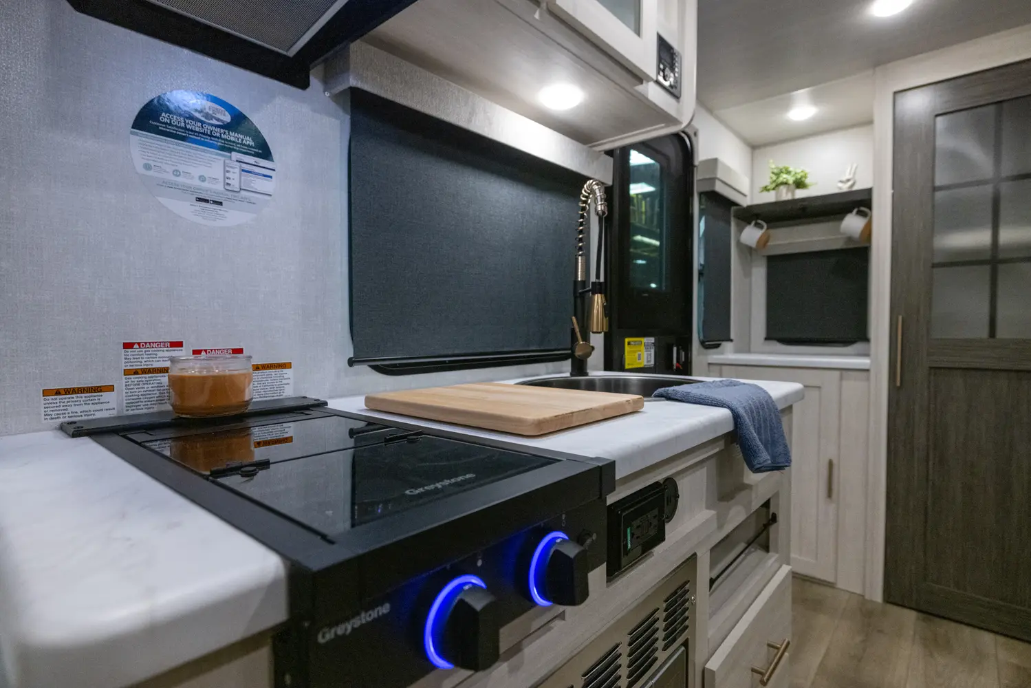 2025 r-pod West Coast RP-206 Floorplan - Forest River RV