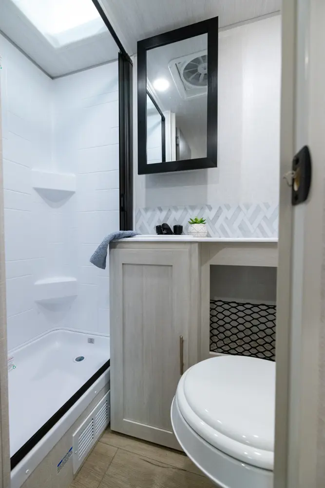 2025 r-pod West Coast RP-206 Floorplan - Forest River RV