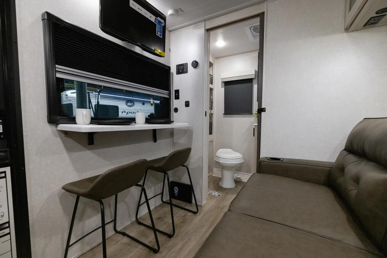 2025 r-pod West Coast RP-150 - DSO Floorplan - Forest River RV