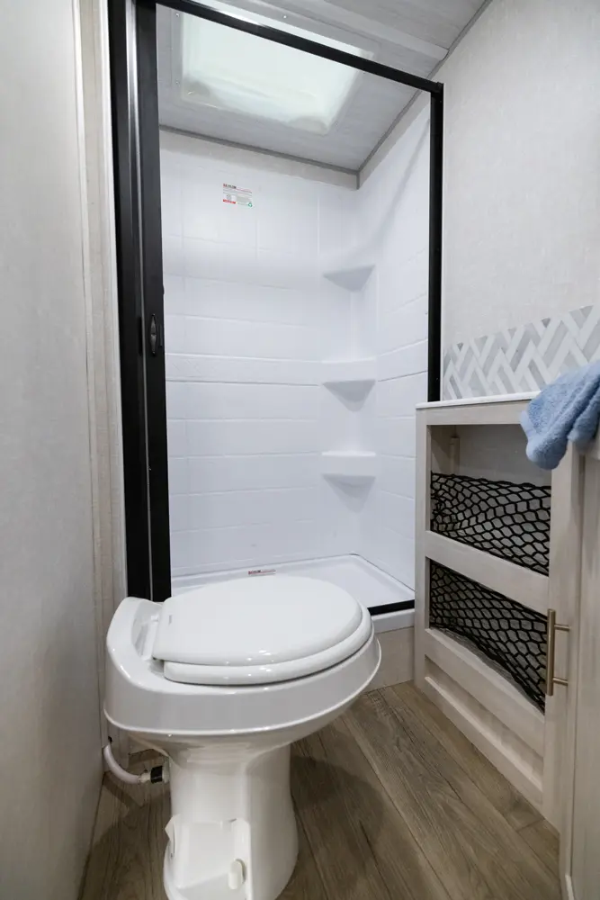 2025 r-pod West Coast RP-205 Floorplan - Forest River RV