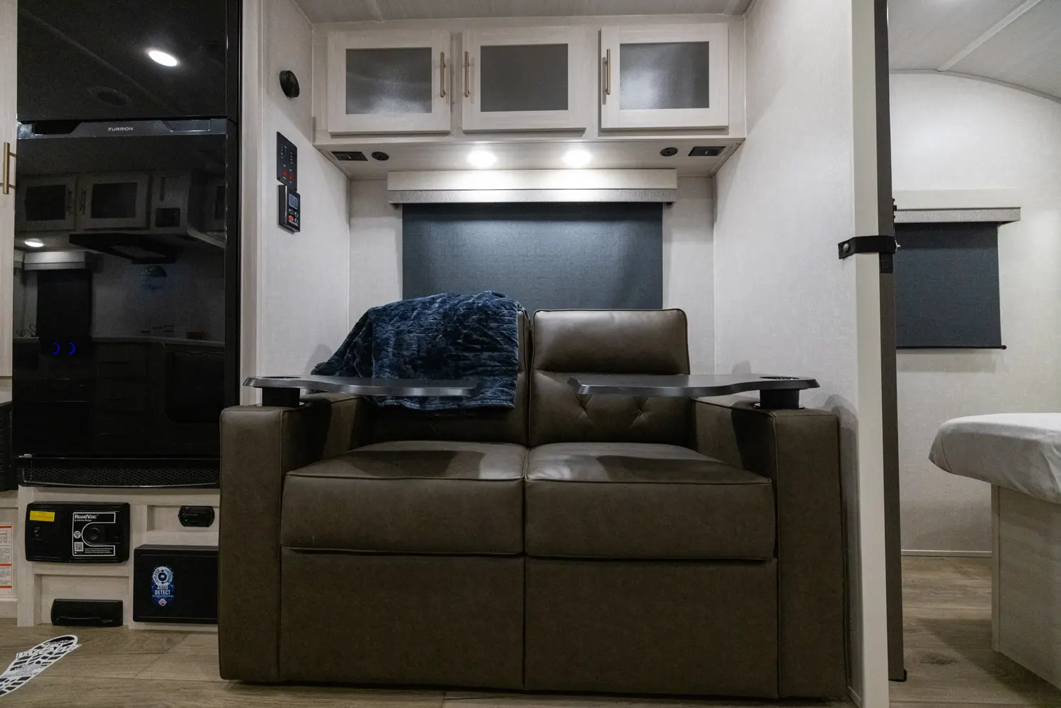 2025 r-pod West Coast RP-205 Floorplan - Forest River RV