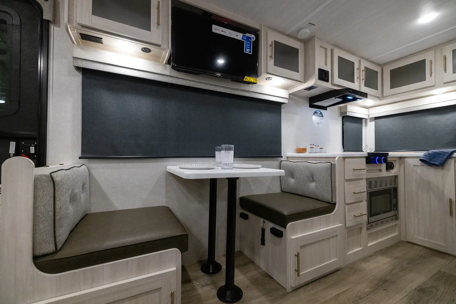 2025 r-pod West Coast RP-205 Floorplan - Forest River RV