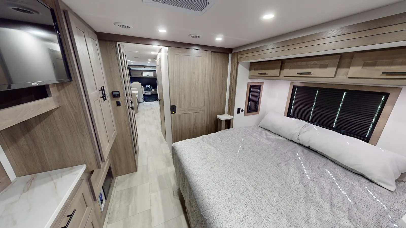 2026 FR3 Plus 33Z Floorplan - Forest River RV