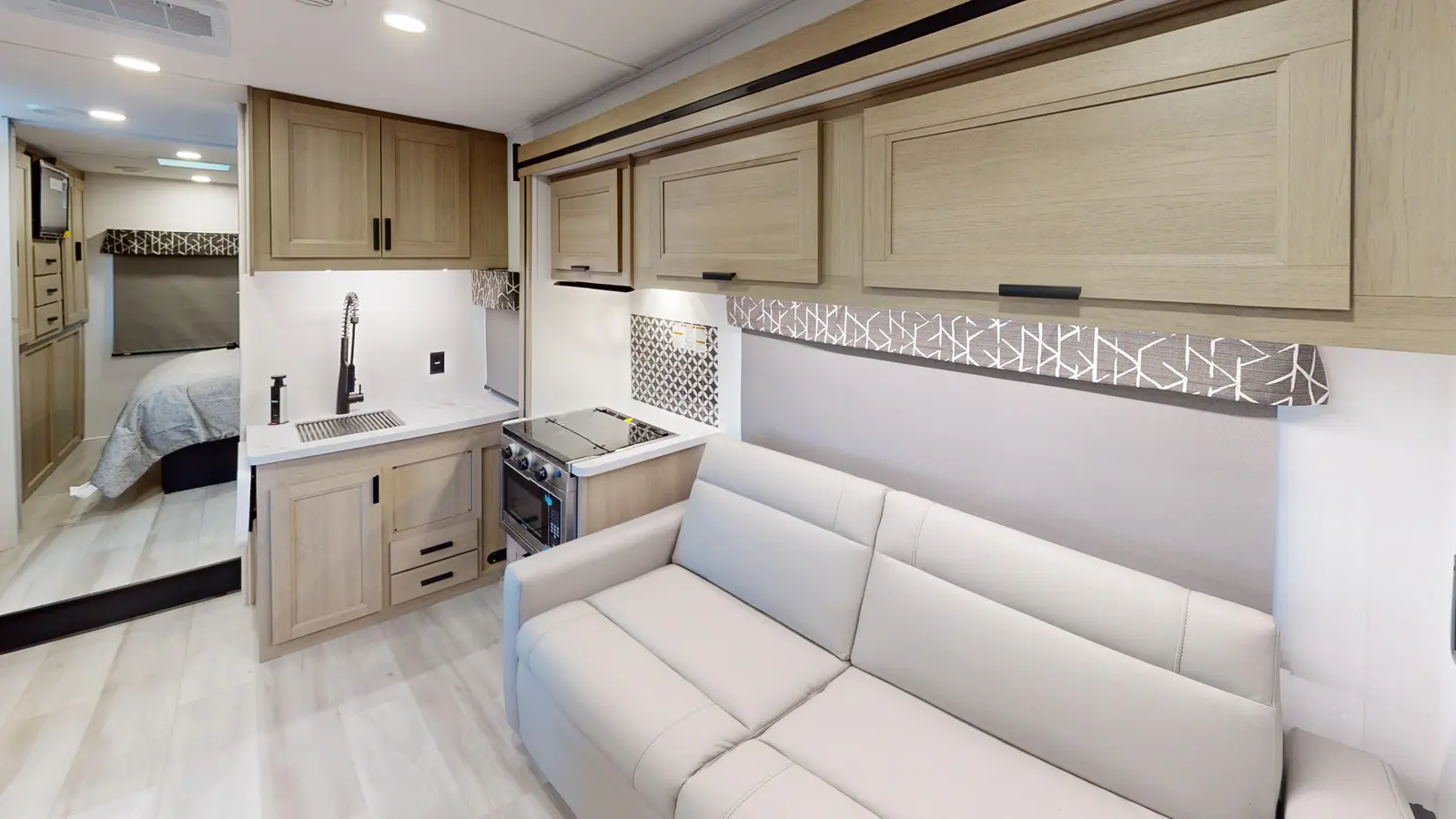 2026 Sunseeker 2860DS Floorplan - Forest River RV
