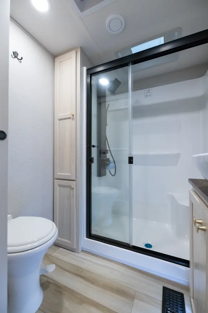 2025 Cedar Creek Experience 29RL Floorplan - Forest River RV