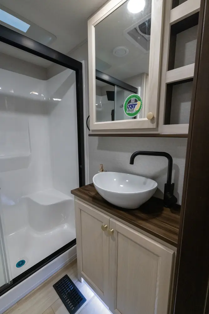 2025 Cedar Creek Experience 39RKB Floorplan - Forest River RV