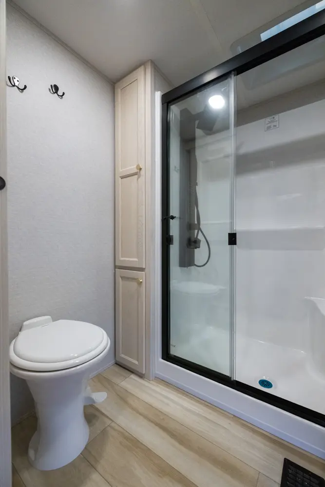 2025 Cedar Creek Experience 39RKB Floorplan - Forest River RV