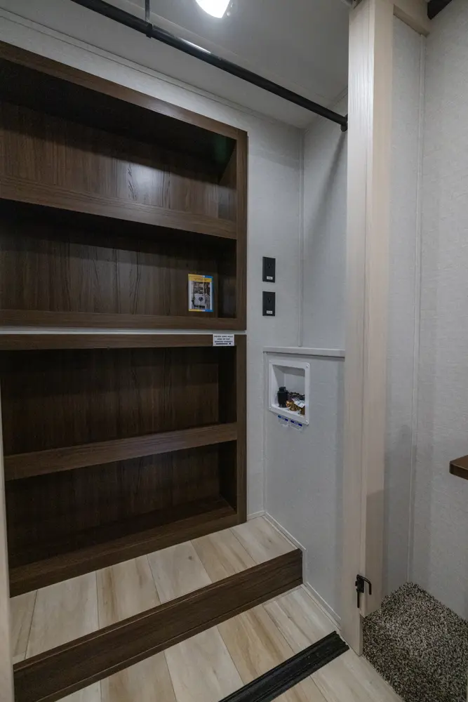 2025 Cedar Creek Experience 39RKB Floorplan - Forest River RV