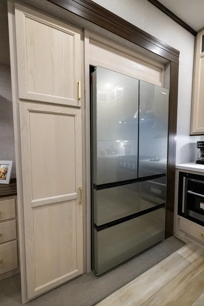 2025 Cedar Creek Experience 39RKB Floorplan - Forest River RV