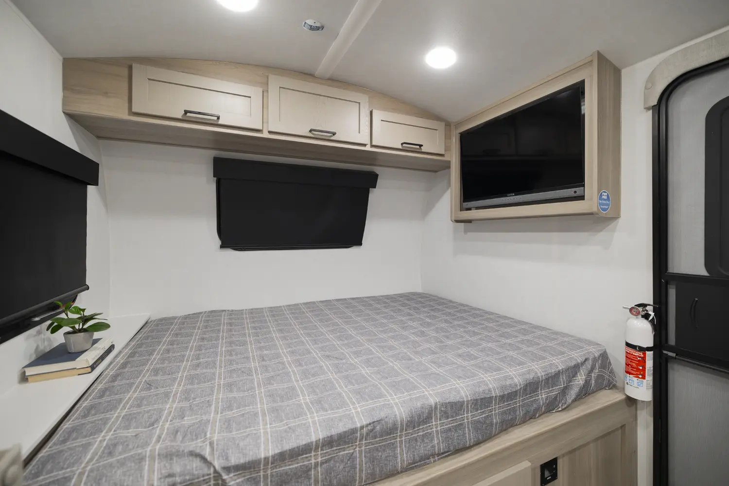 2026 Rockwood Geo Pro G20BH Floorplan - Forest River RV