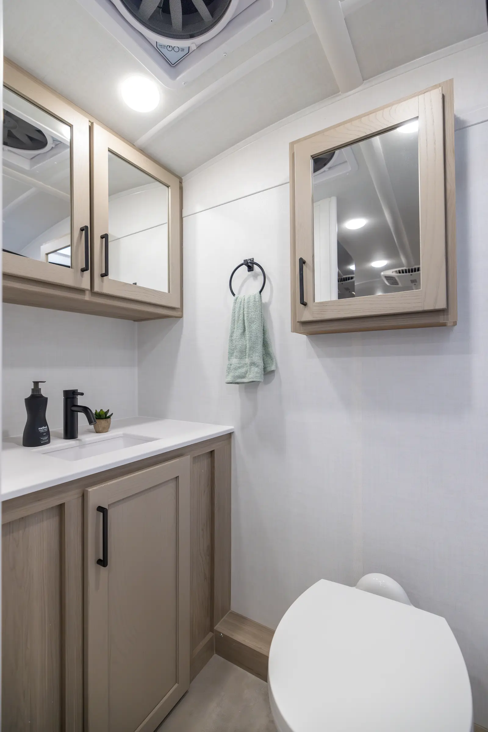 2026 Rockwood Geo Pro G20FBS Floorplan - Forest River RV