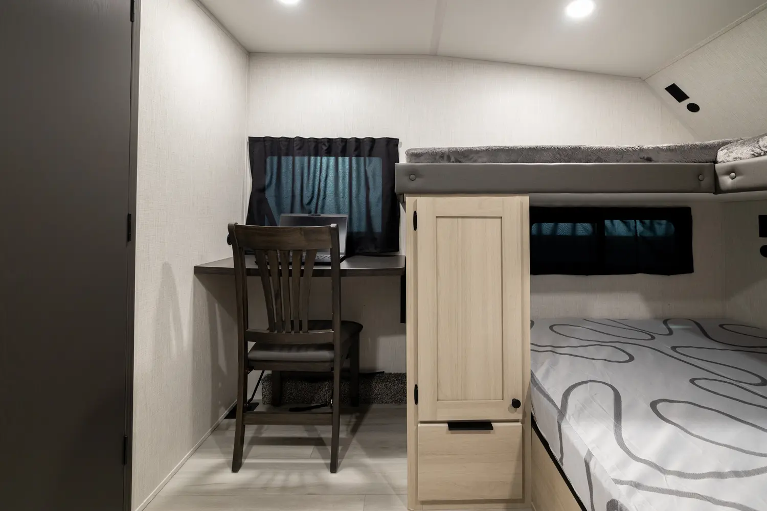 2026 Cardinal 35FUN - DSO Floorplan - Forest River RV