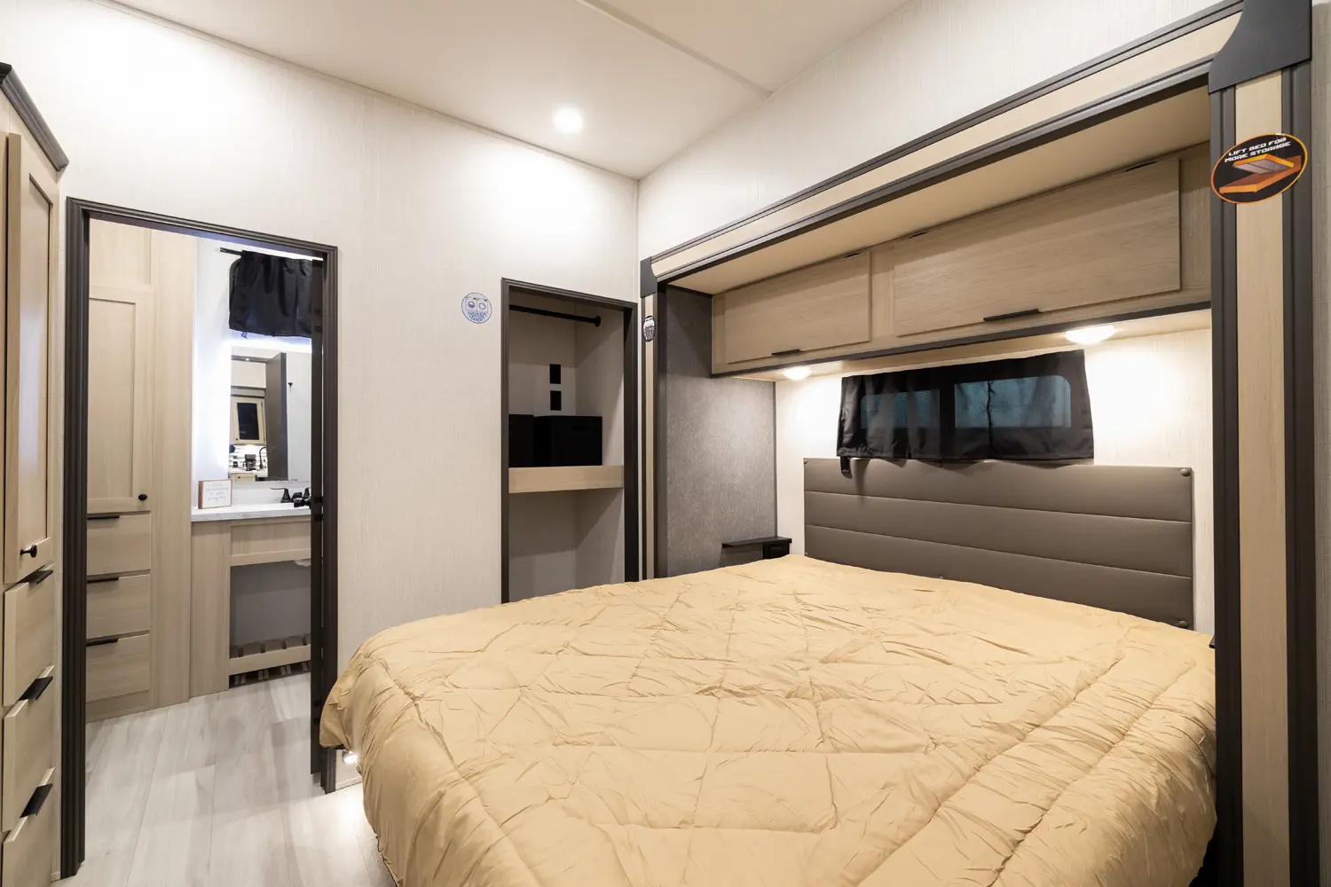 2026 Cardinal 35FUN - DSO Floorplan - Forest River RV