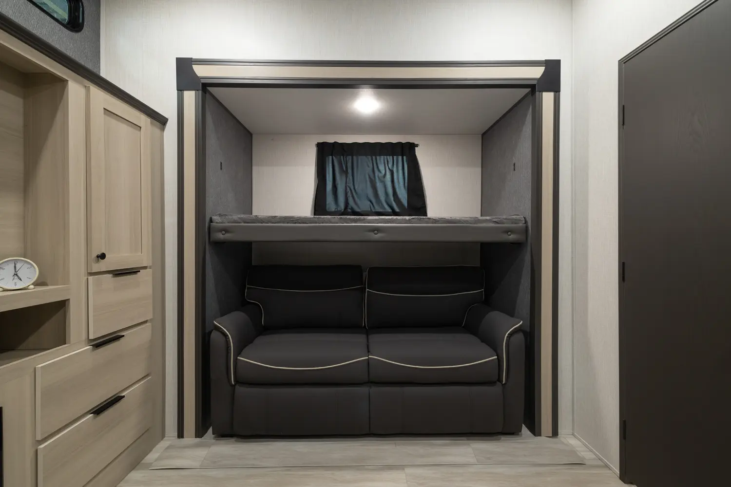 2026 Cardinal 37BEST - DSO Floorplan - Forest River RV