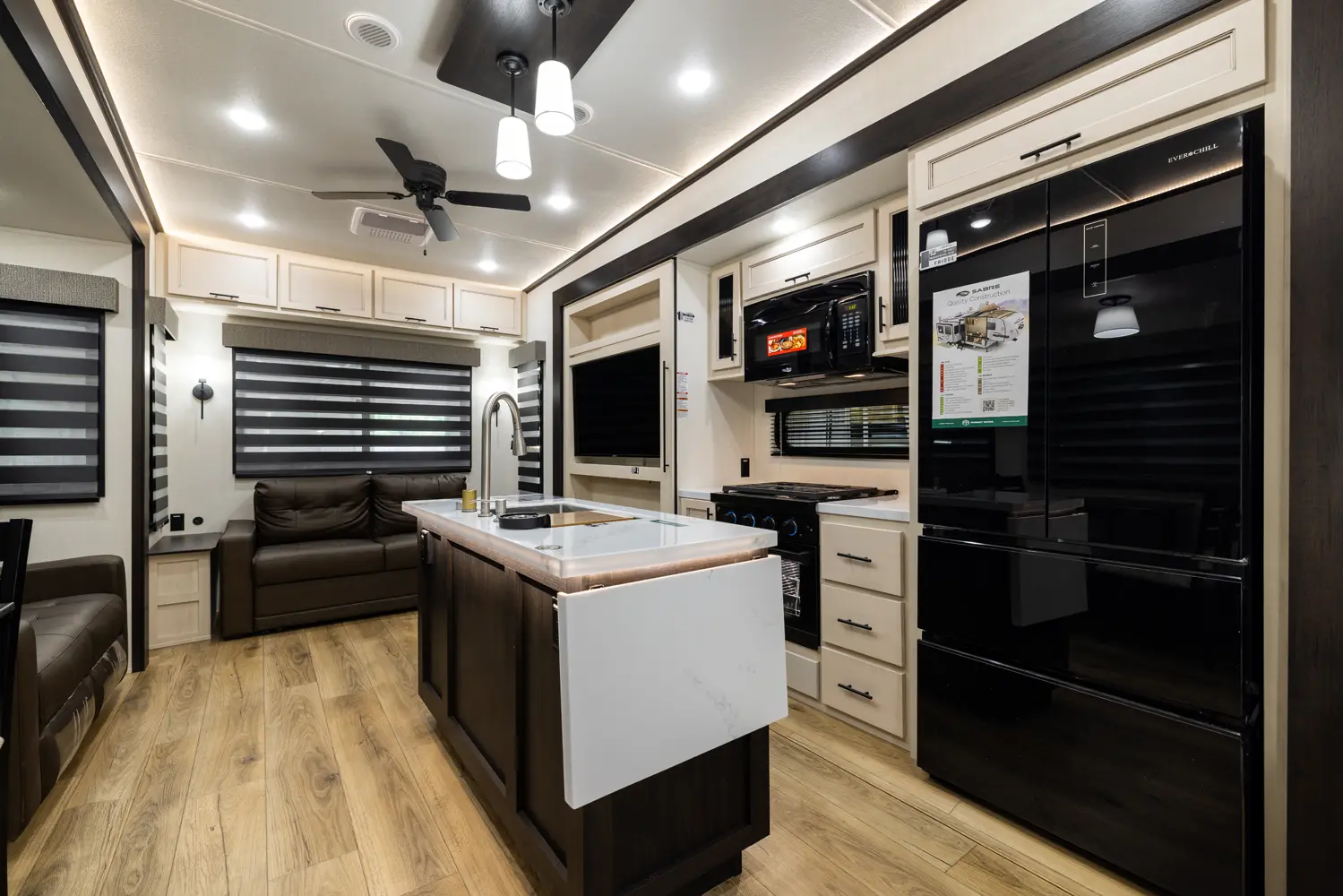 Cherokee Sabre Fifth Wheels - Forest River RV