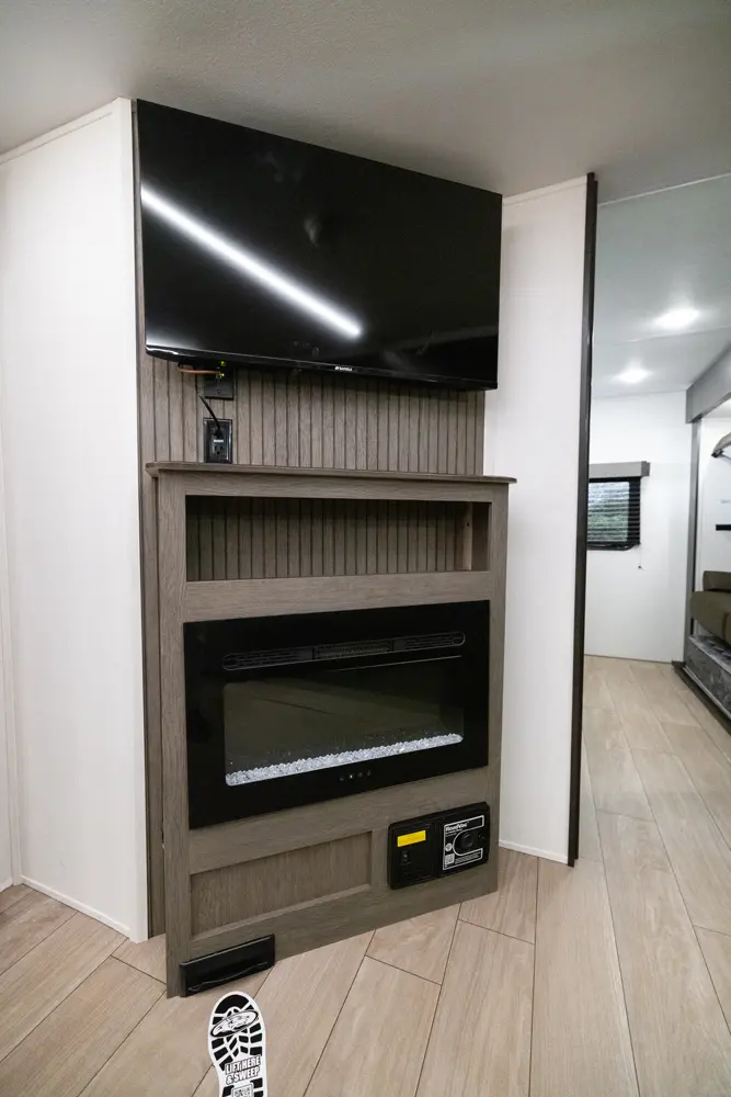 Cherokee Alpha Wolf Travel Trailers - Forest River RV