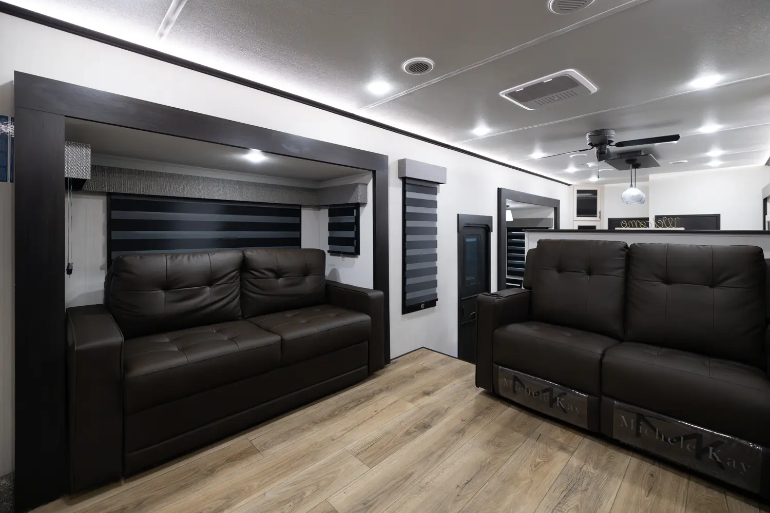 2026 Sabre 37FLH Floorplan - Forest River RV