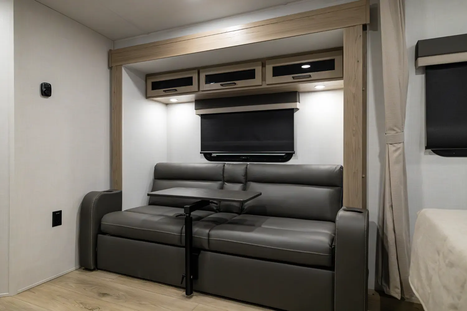 2026 Flagstaff Micro Lite 21FBRS Floorplan - Forest River RV