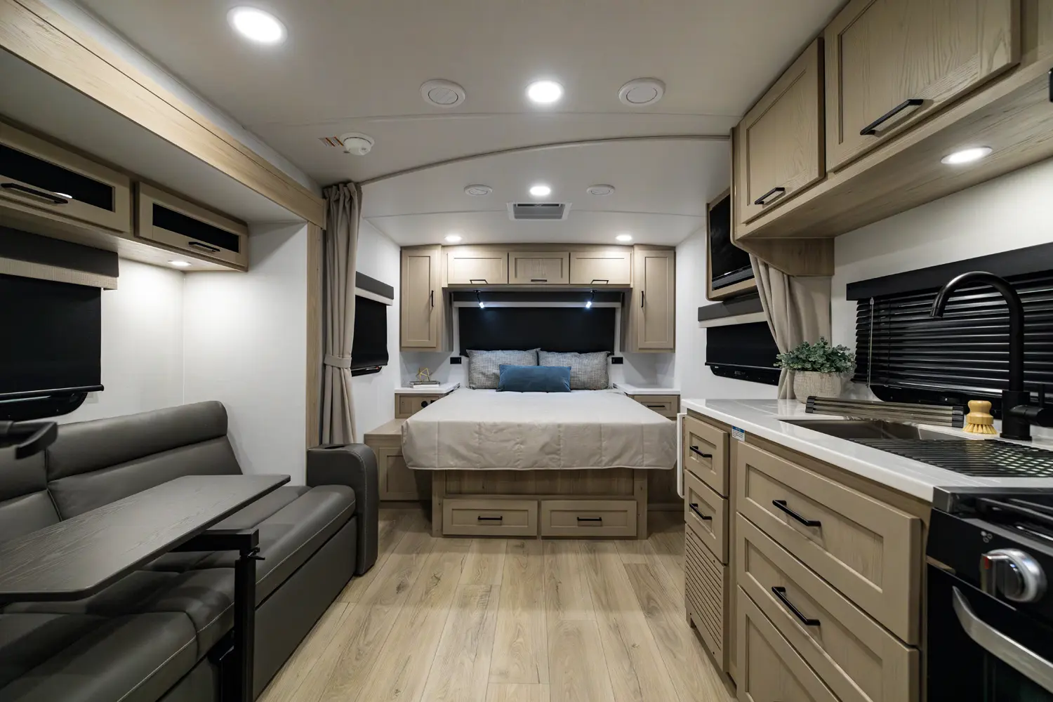 2026 Flagstaff Micro Lite 21FBRS Floorplan - Forest River RV