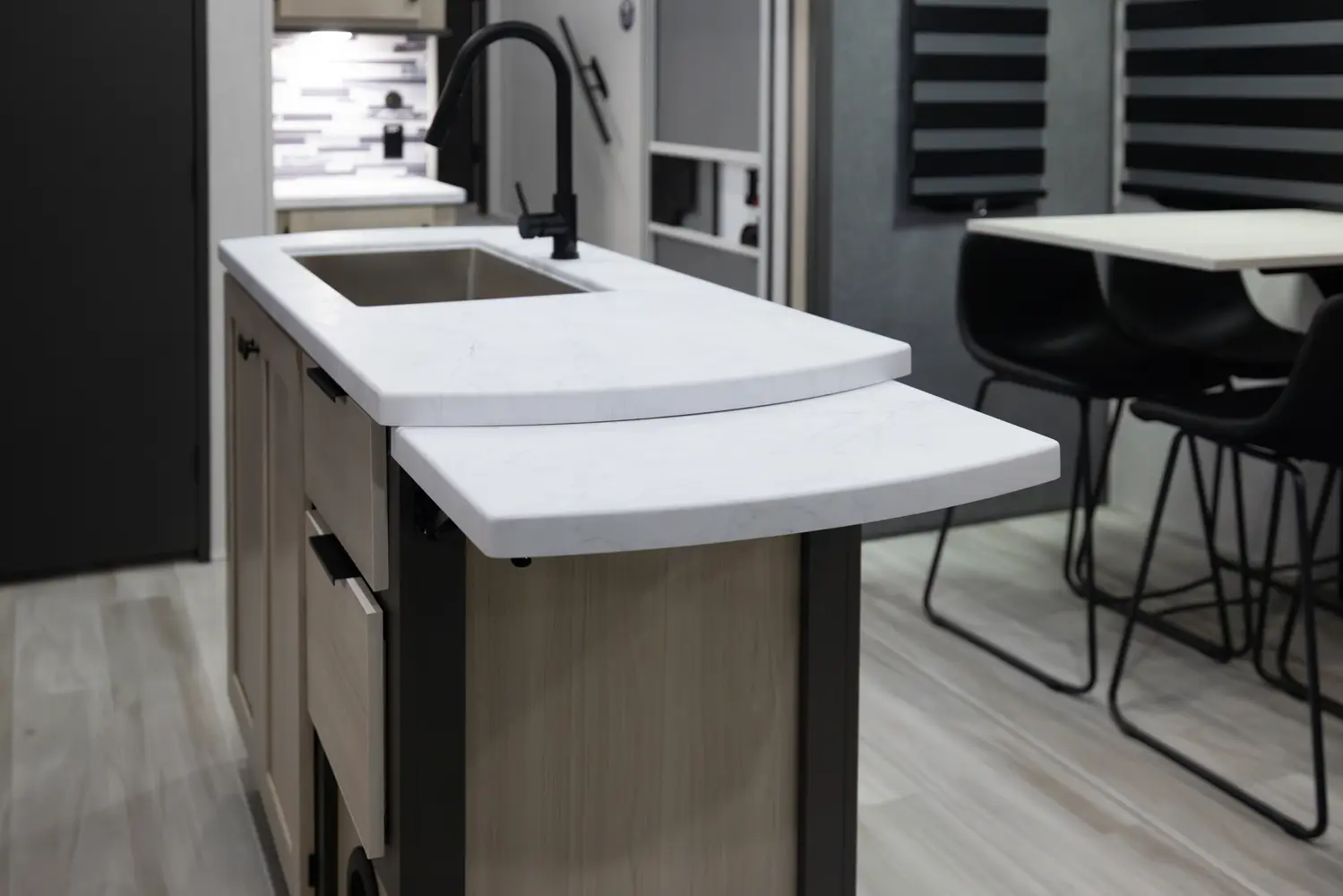 2026 Cardinal 402BEDS Floorplan - Forest River RV