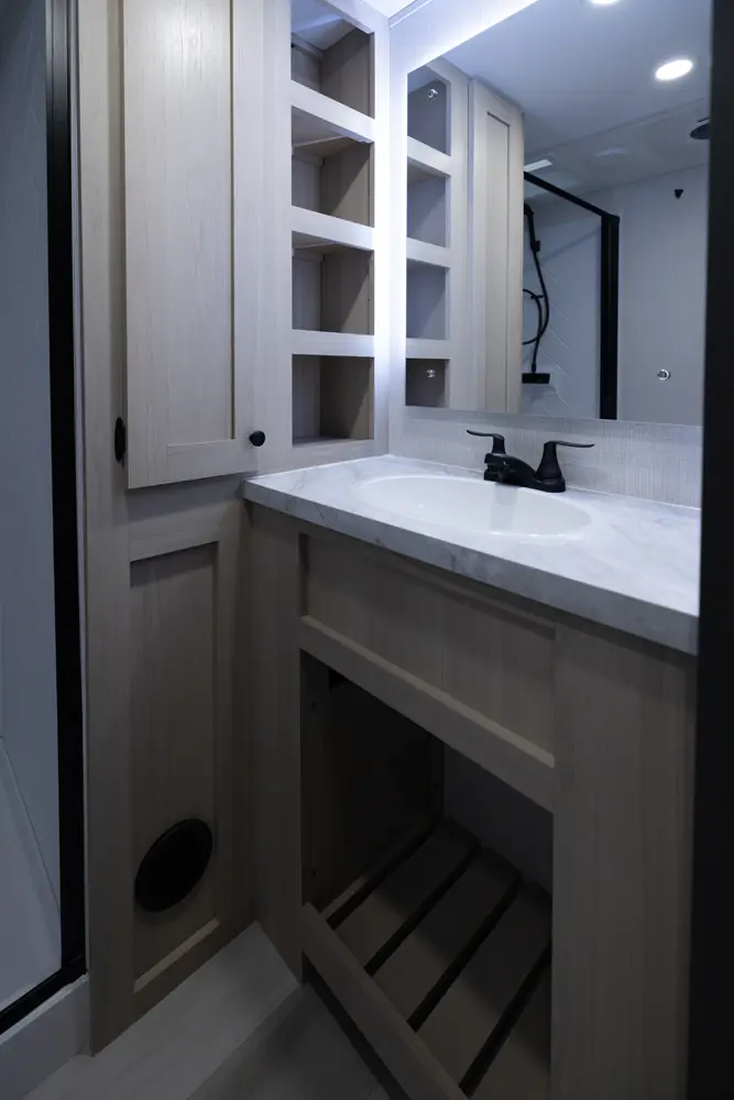 2026 Cardinal 402BEDS - DSO Floorplan - Forest River RV