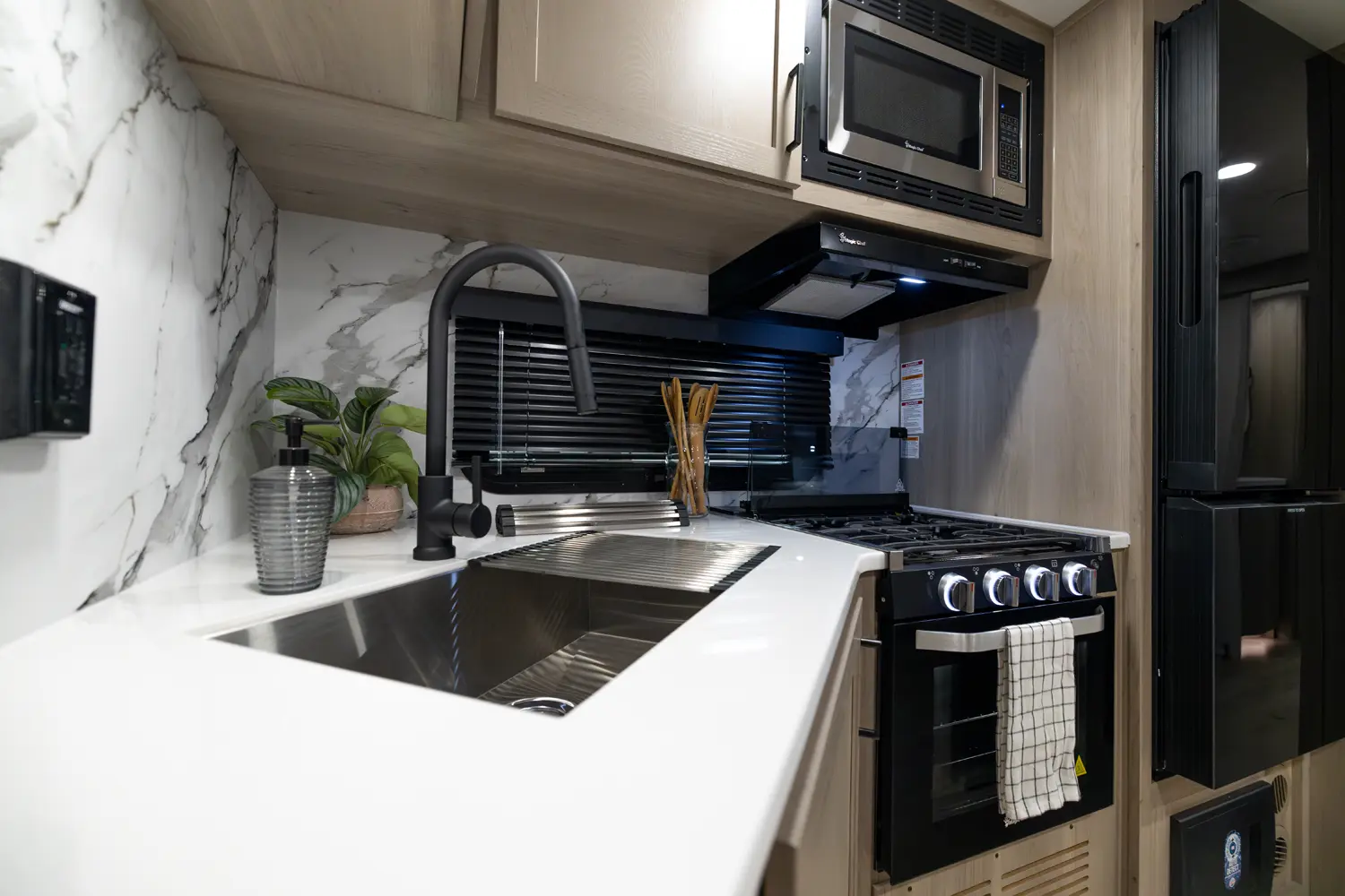 Flagstaff Super Lite Travel Trailers - Forest River RV