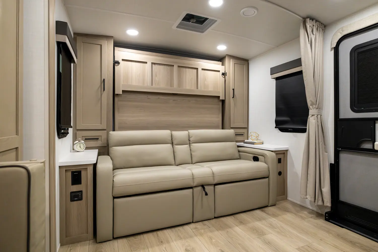 Flagstaff Micro Lite Travel Trailers - Forest River RV