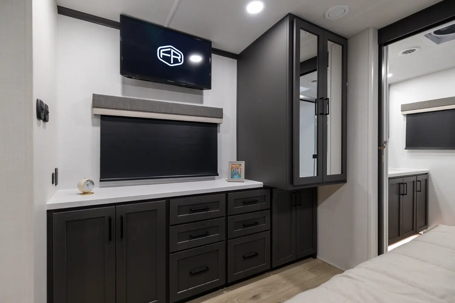 Rockwood Signature Travel Trailers - Forest River RV