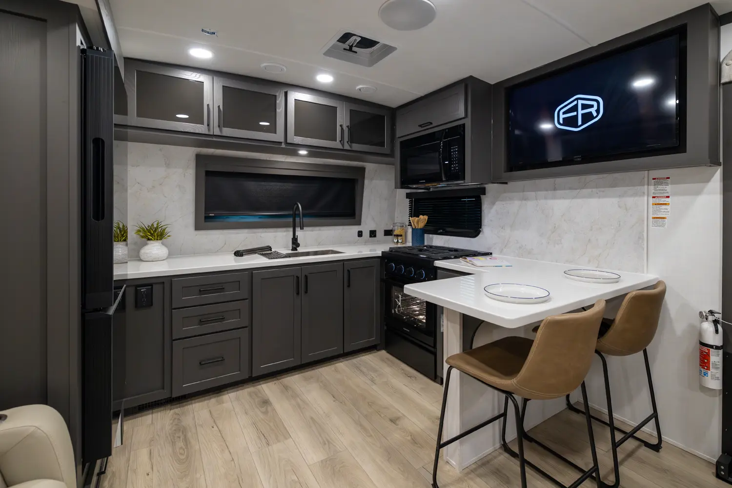 Rockwood Signature Travel Trailers - Forest River RV