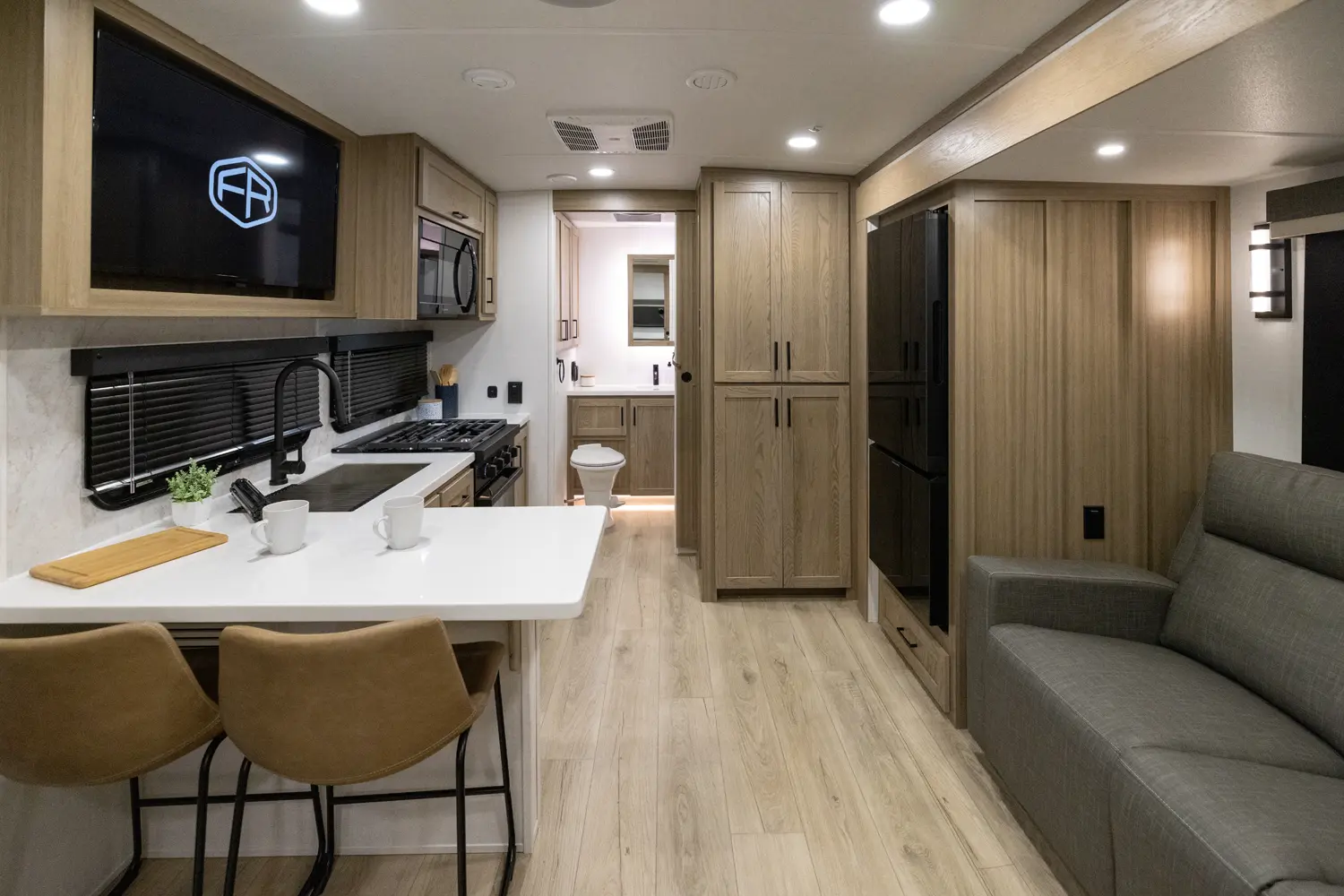 Rockwood Signature Travel Trailers - Forest River RV