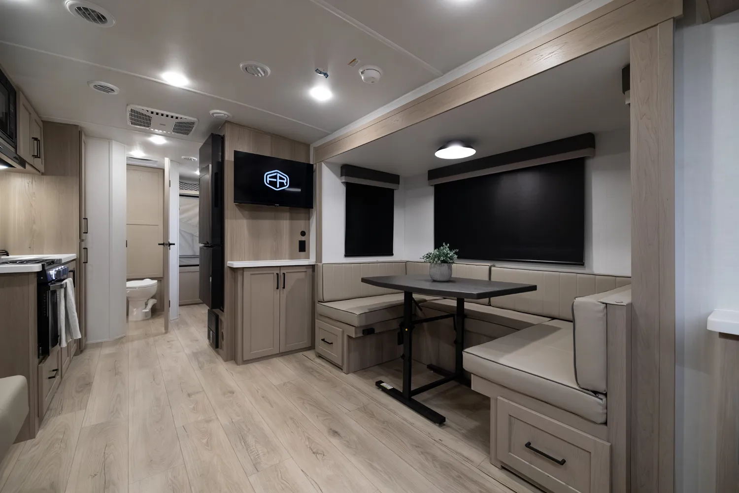 2026 Rockwood Roo 233S Floorplan - Forest River RV