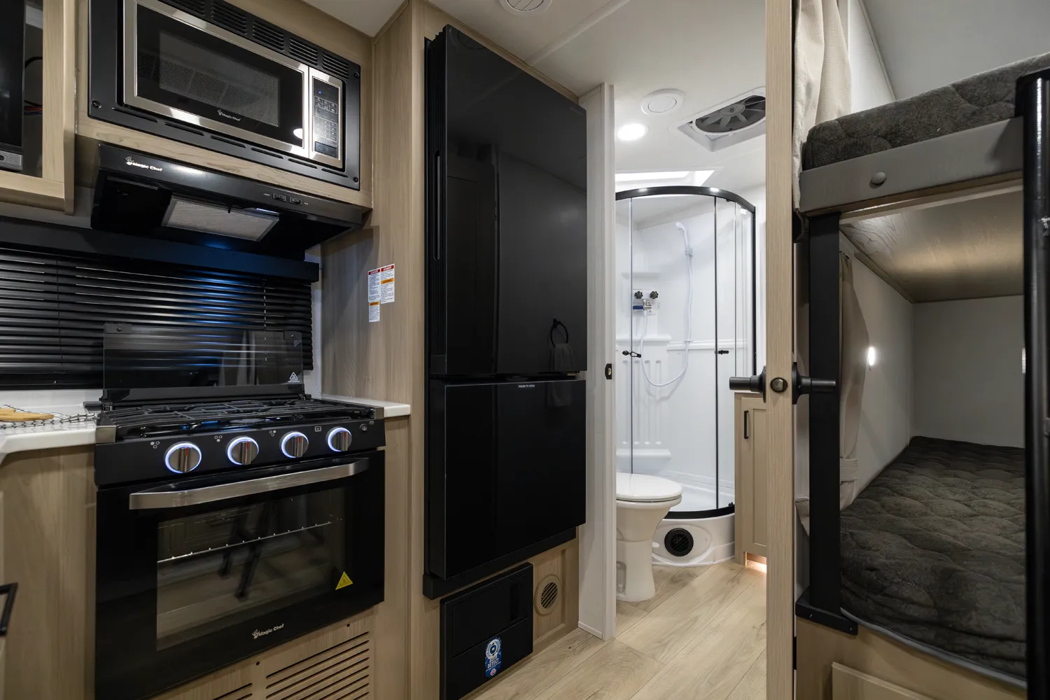 2026 Rockwood Mini Lite 2520BH Floorplan - Forest River RV