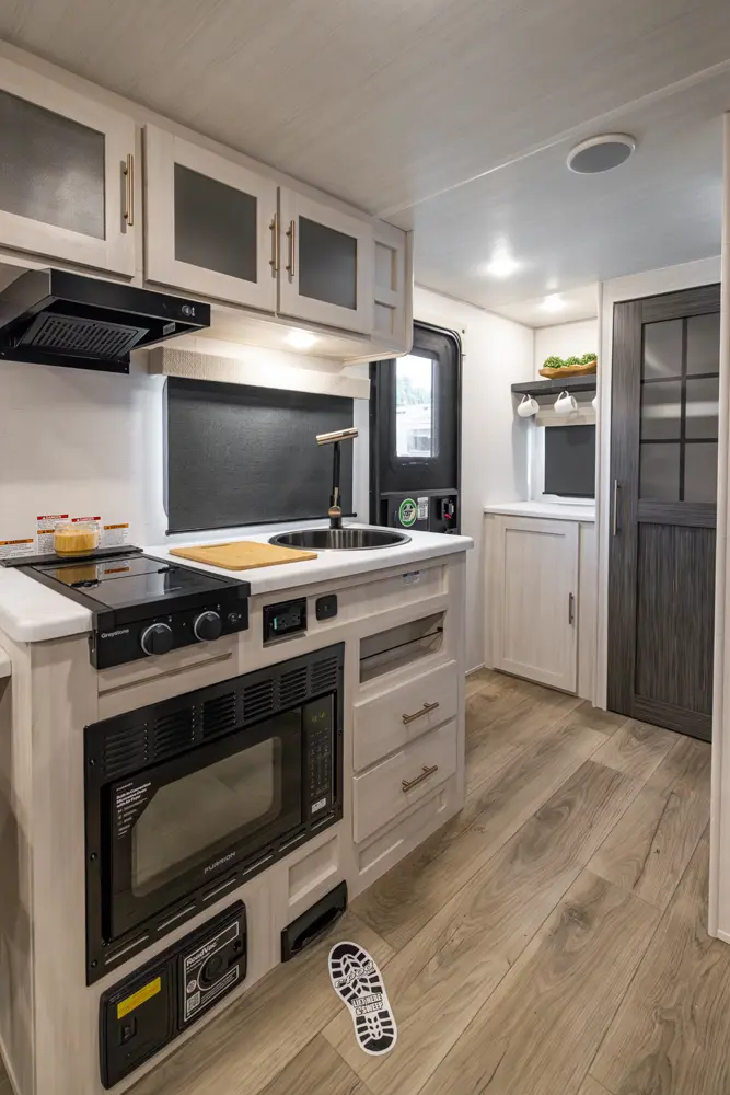 2026 r•pod RP-206 Floorplan - Forest River RV