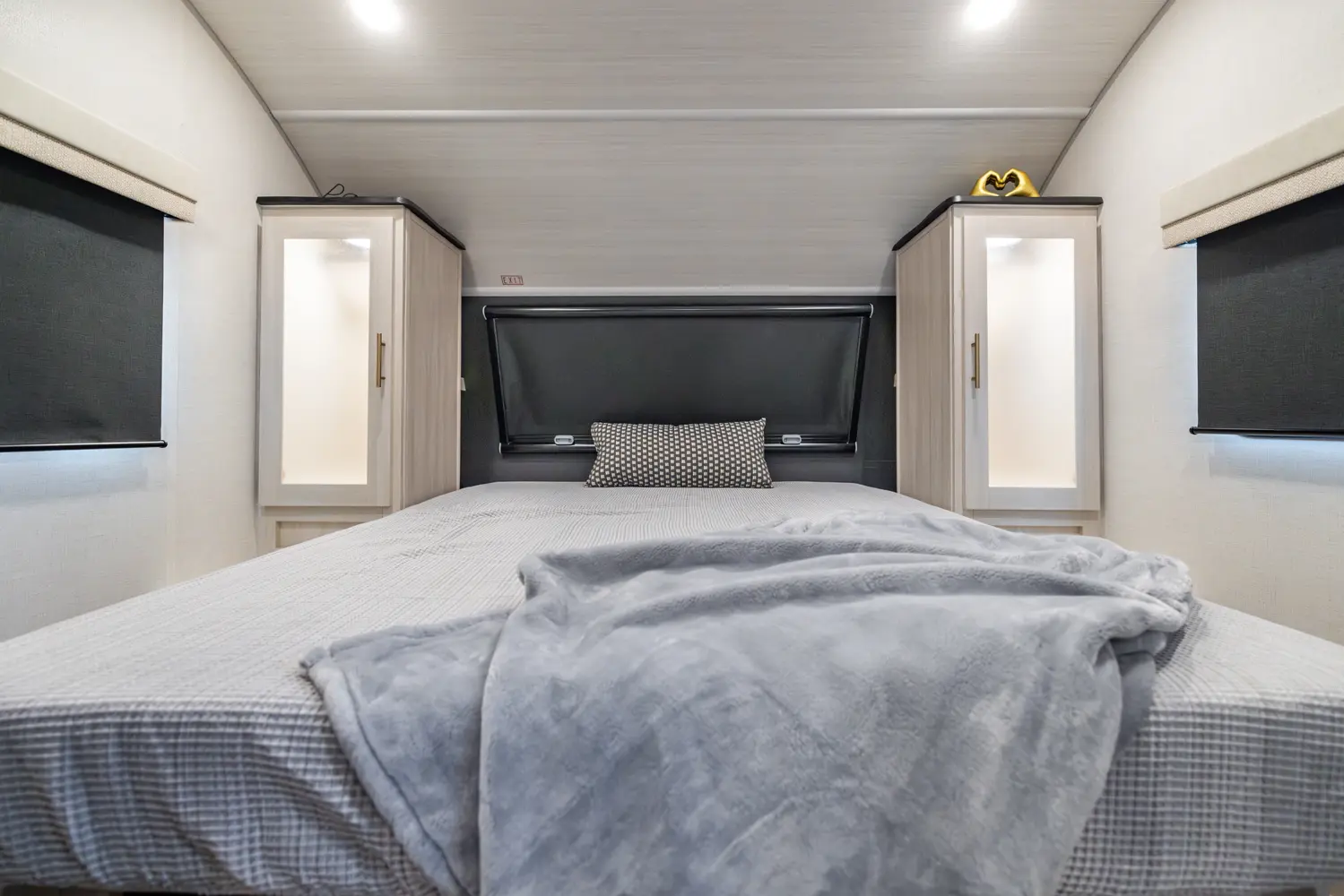 2026 r•pod RP-207 Floorplan - Forest River RV