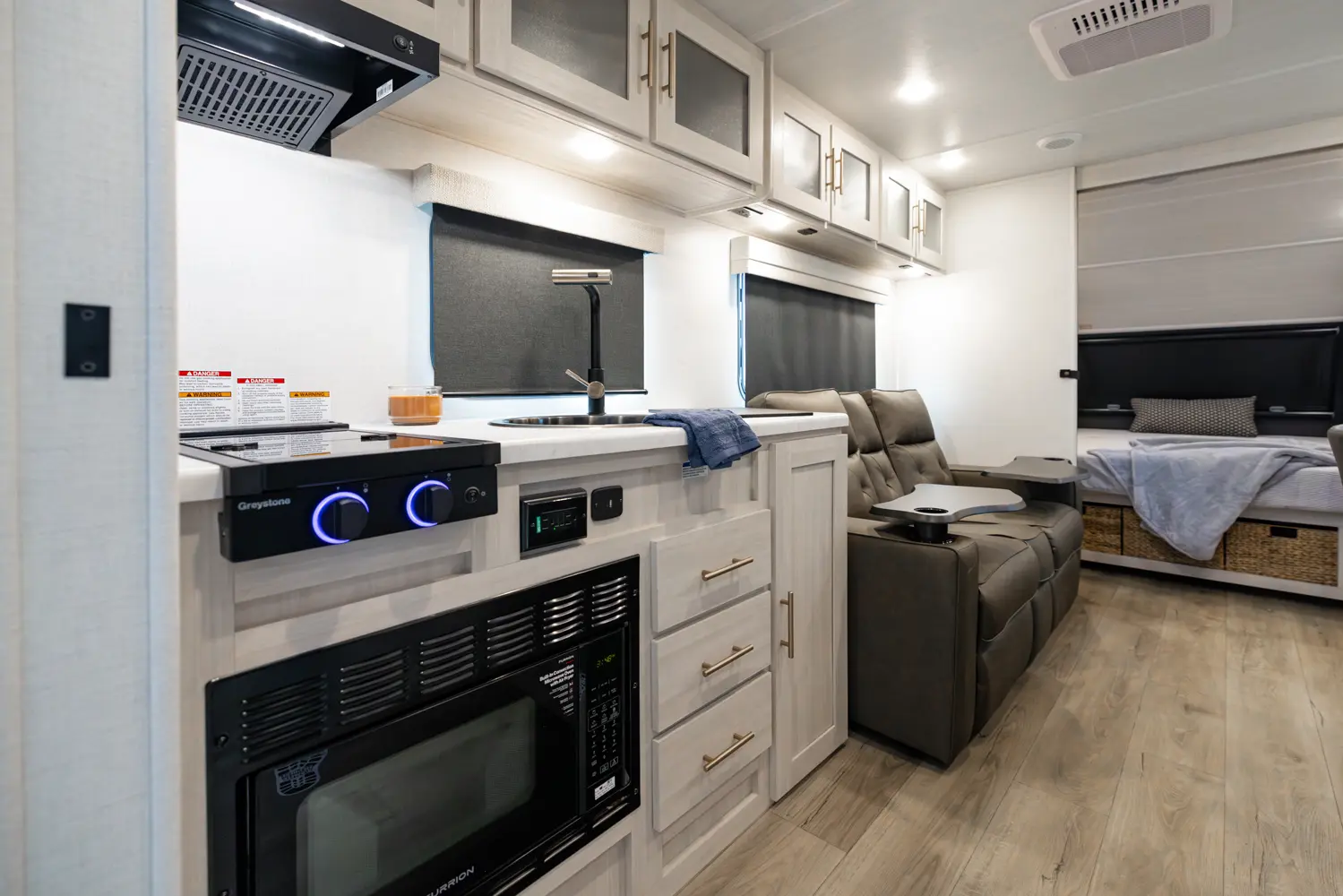 2026 r•pod RP-207 Floorplan - Forest River RV