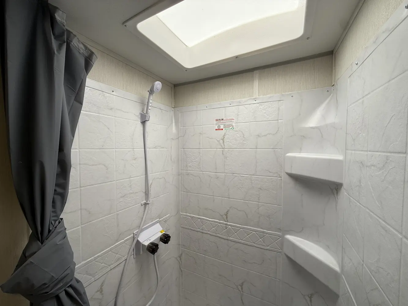 Cherokee Wolf Den Travel Trailers - Forest River RV