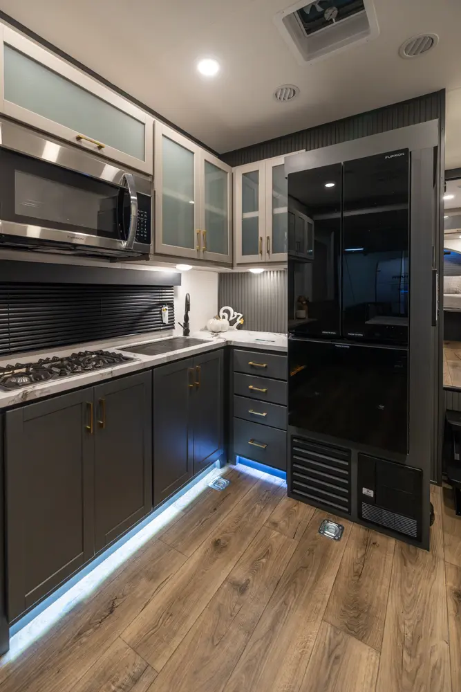 2026 XLR Boost 286B Floorplan - Forest River RV