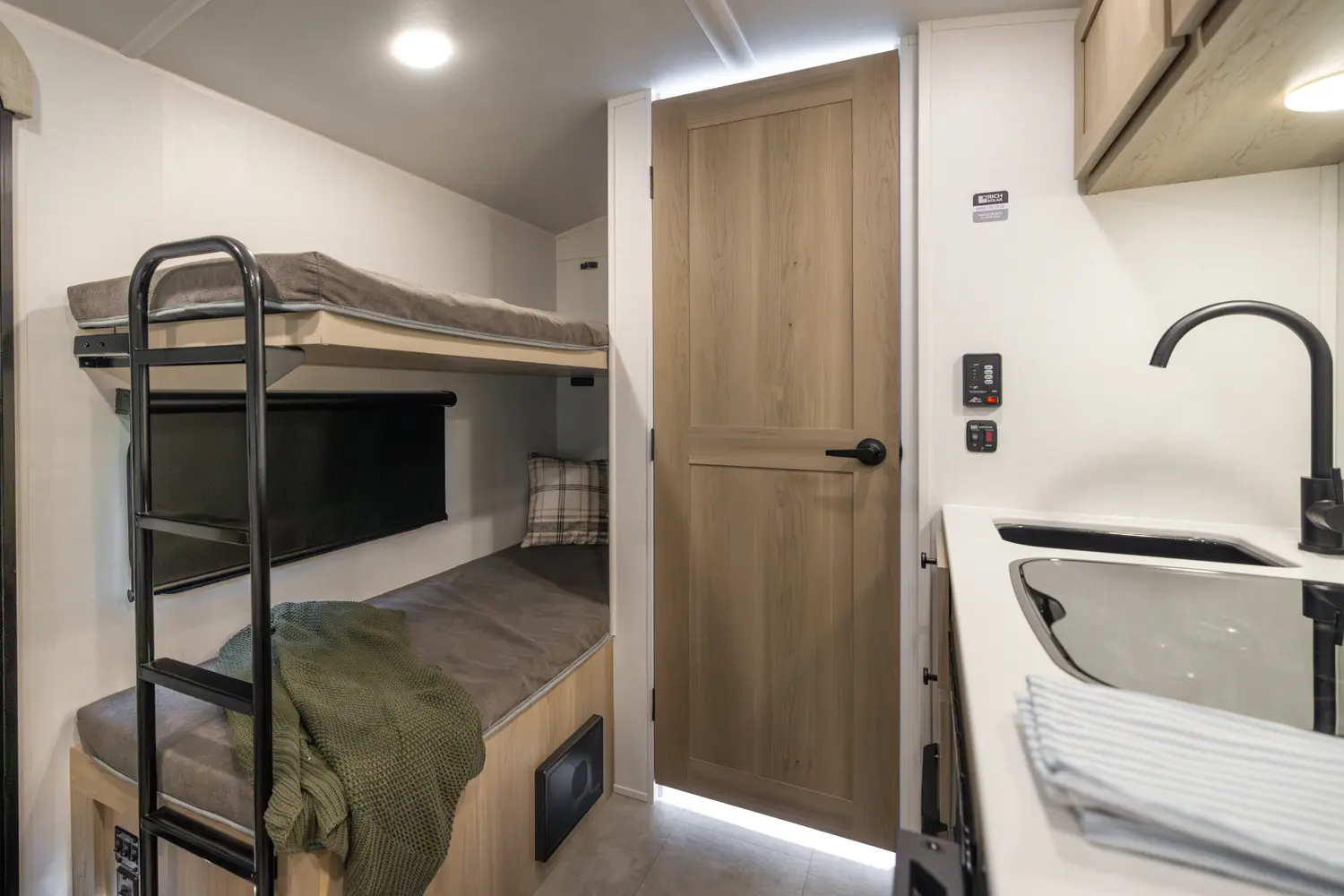 2026 Rockwood Geo Pro G13LE Floorplan - Forest River RV